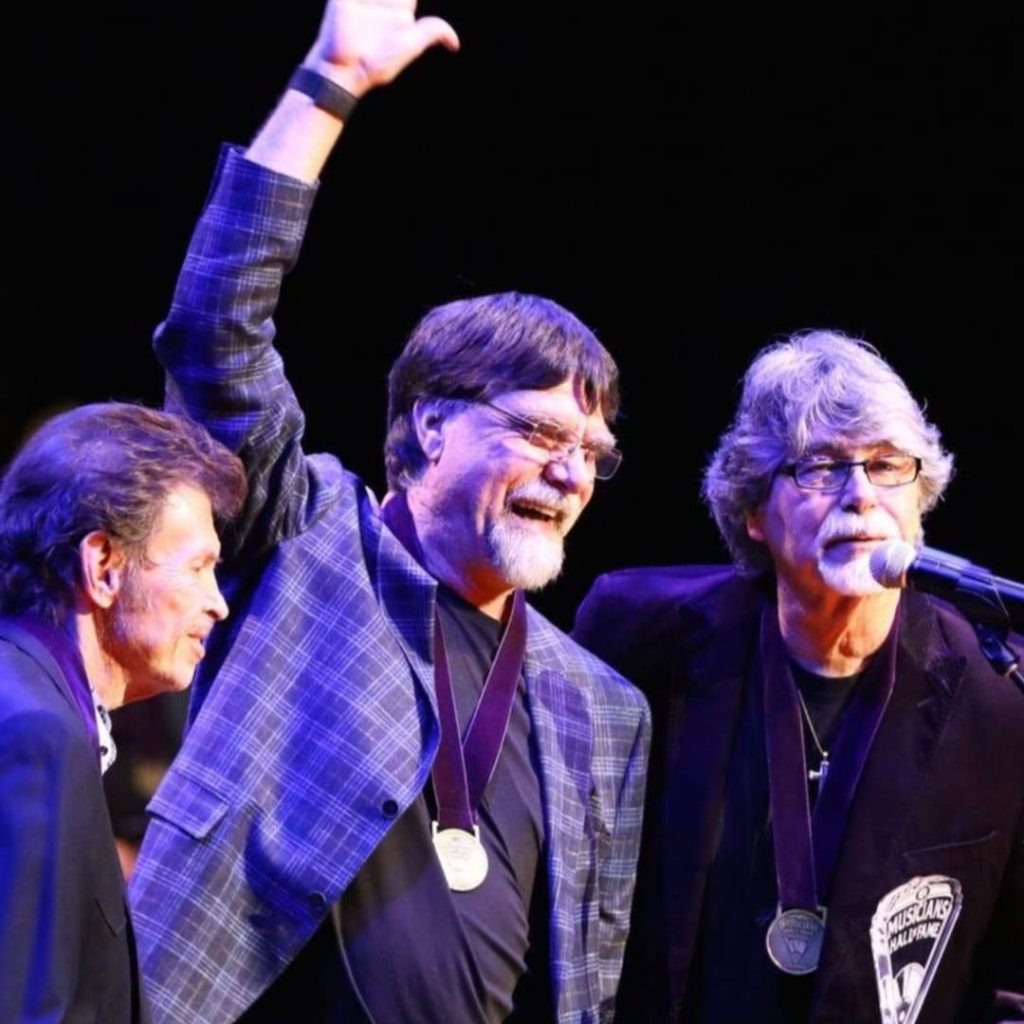 PEOPLE SAY ALABAMA SANG ABOUT EVERY CORNER OF THEIR HEARTS… BUT MAYBE NOT THIS TIME. A forgotten ...