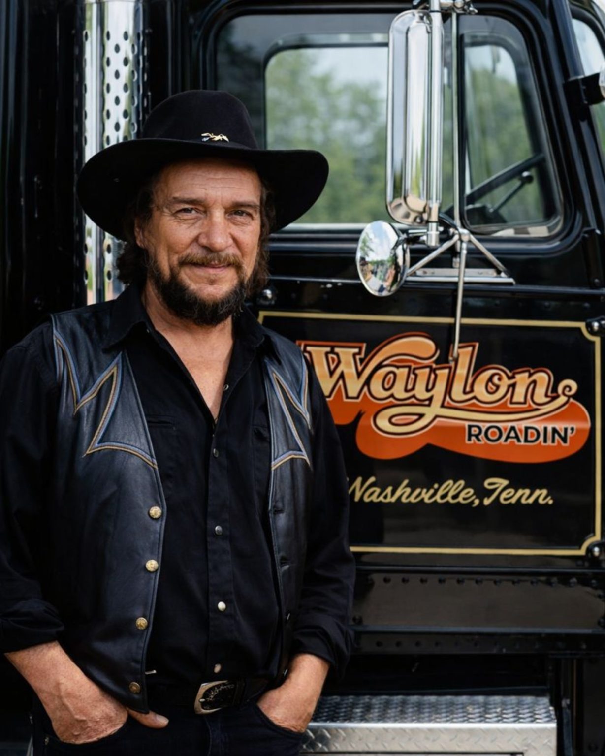 THIS WASN’T JUST A TRUCK ANTHEM — IT WAS WAYLON JENNINGS TURNING THE ...